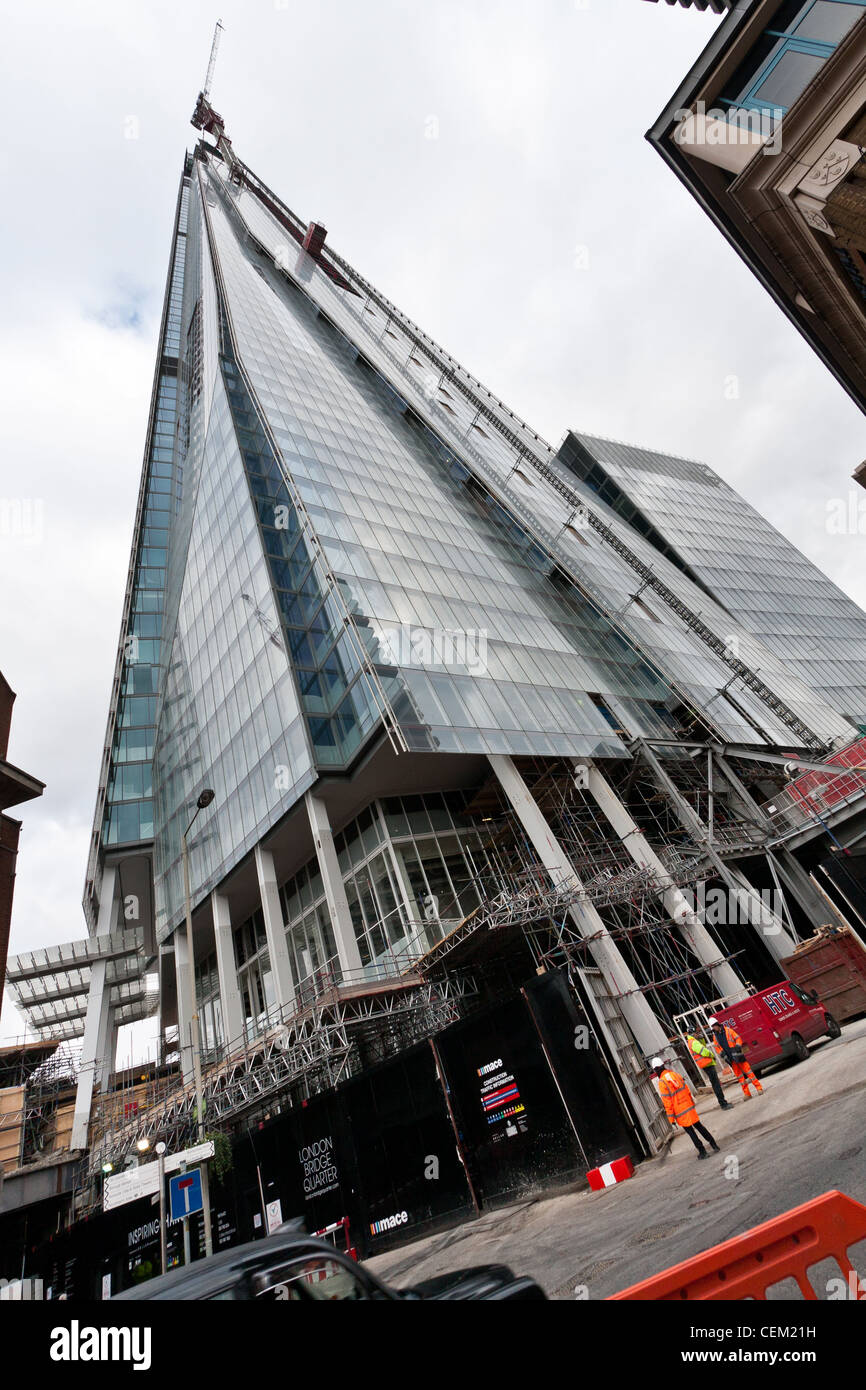 Tallest pyramid hi-res stock photography and images - Alamy