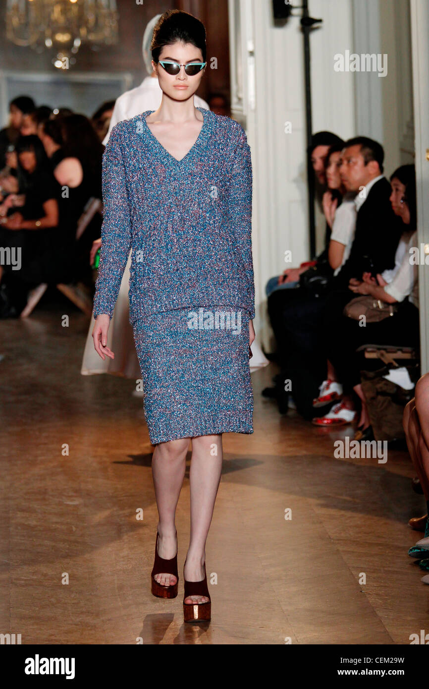 Rochas Paris Ready to WearSpringSummer 2012 Stock Photo - Alamy