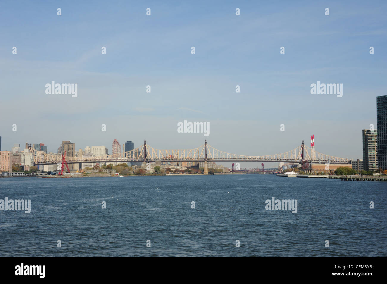 Blue sky view, from Circle Line Cruise Boat, East Channel East River ...