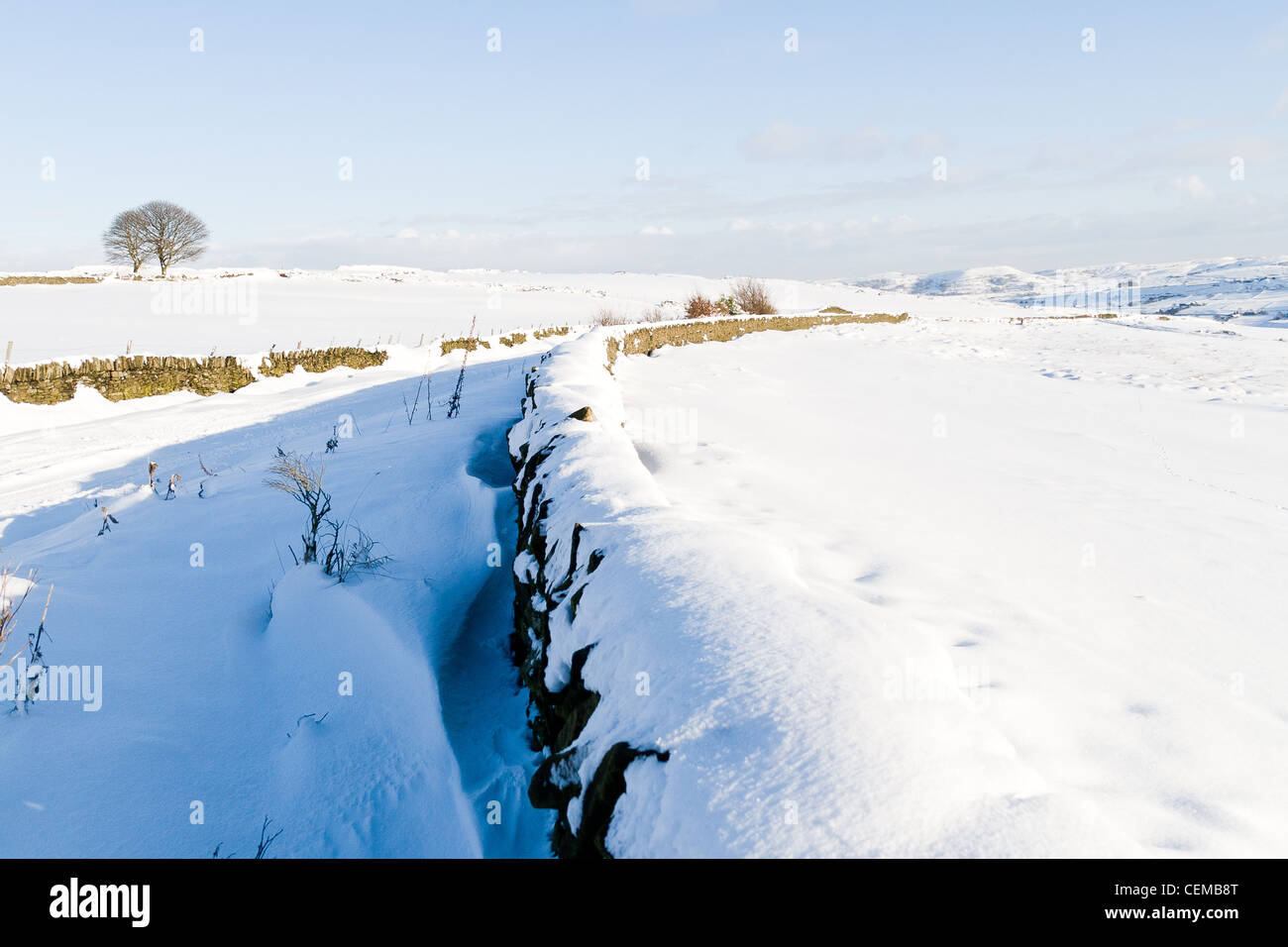 Snow scene in the Pennines, West Yorkshire Stock Photo - Alamy