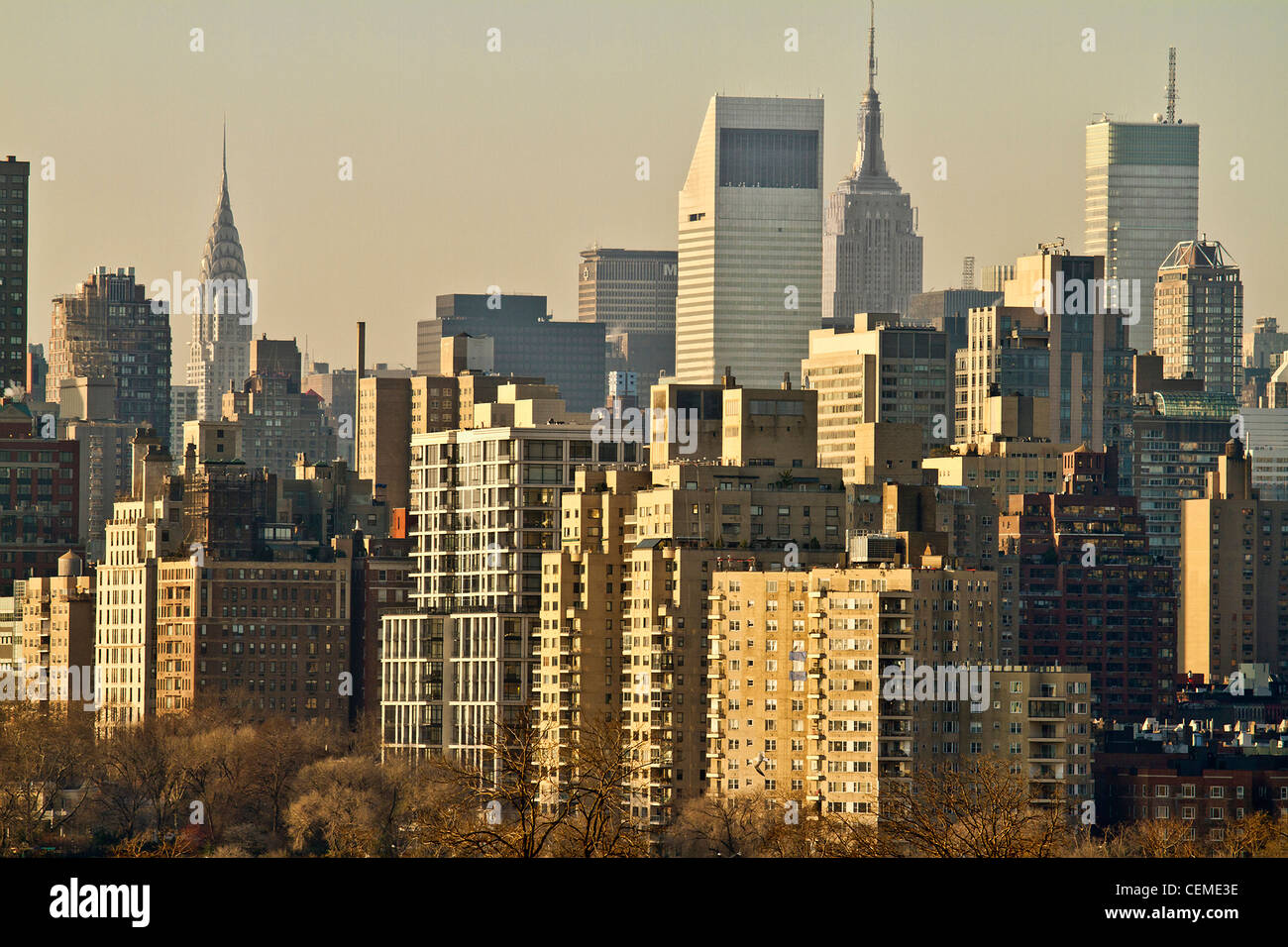 Skyline new york dawn hi-res stock photography and images - Alamy
