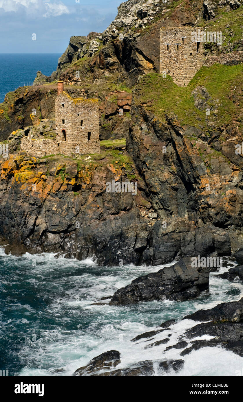 Botallack mines hi-res stock photography and images - Alamy