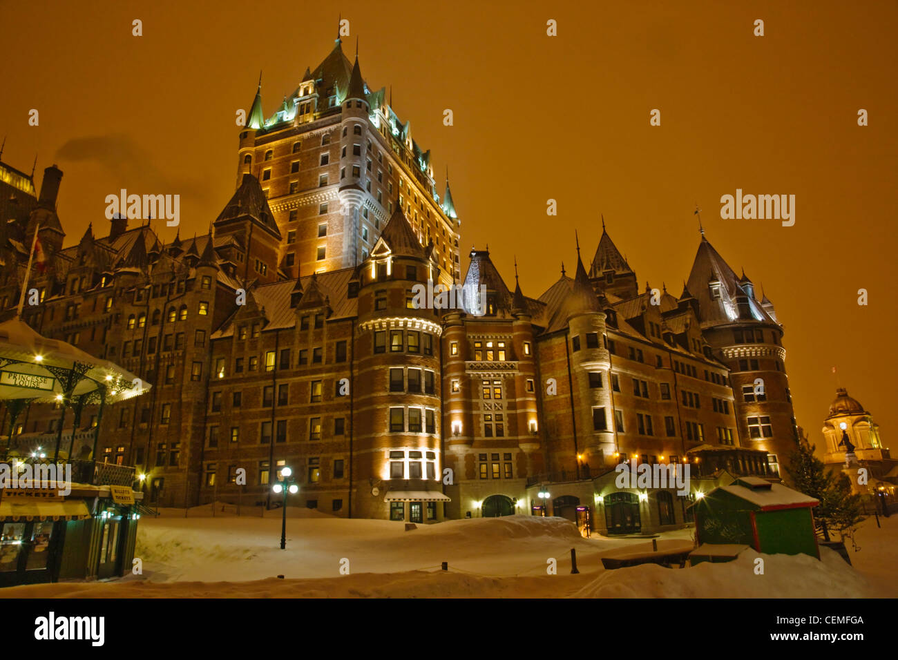 Night view of Chateau Frontenac Hotel, Quebec City, Canada Stock Photo ...