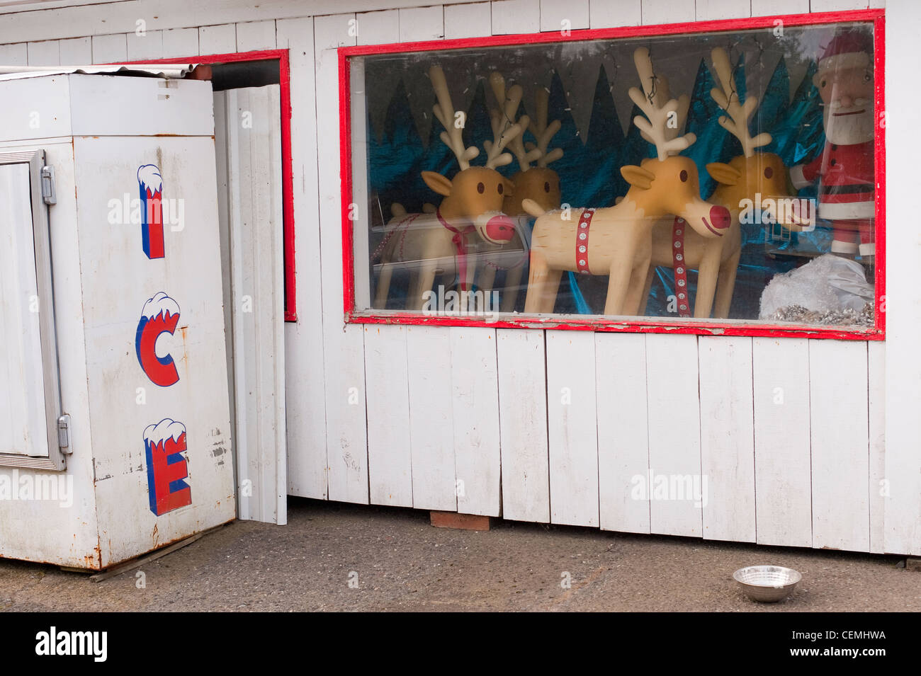 Ice machine store hi-res stock photography and images - Alamy