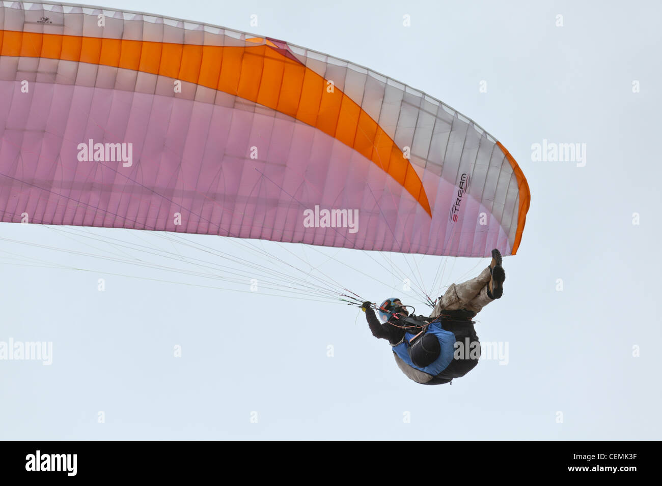 Glider acrobatics hi-res stock photography and images - Alamy