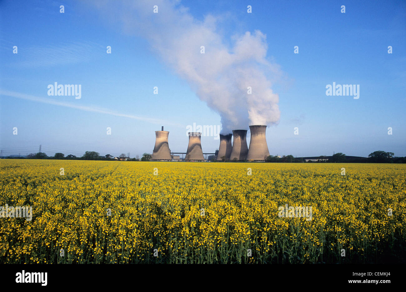 England, Power, National resources, the power station at Rugby, one of ...