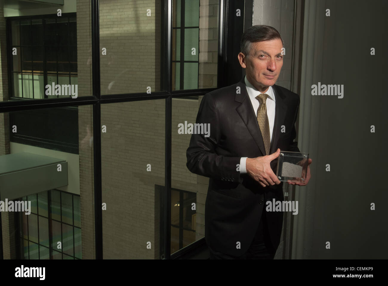 Solid state battery hi-res stock photography and images - Alamy