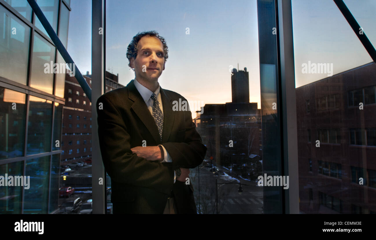 Mit university professor david jones hi-res stock photography and ...