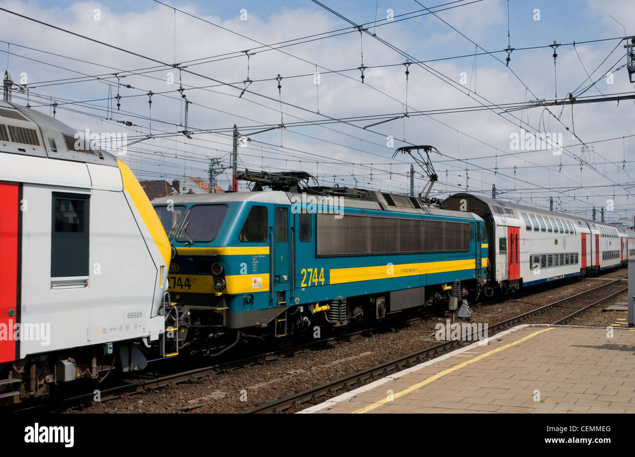 Class 27 locomotive hi-res stock photography and images - Alamy