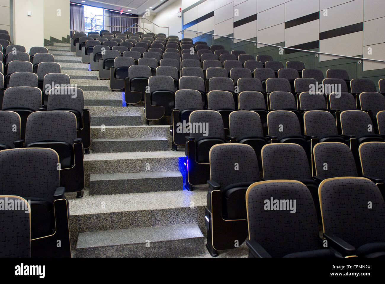 University of cambridge lecture hall hi-res stock photography and ...