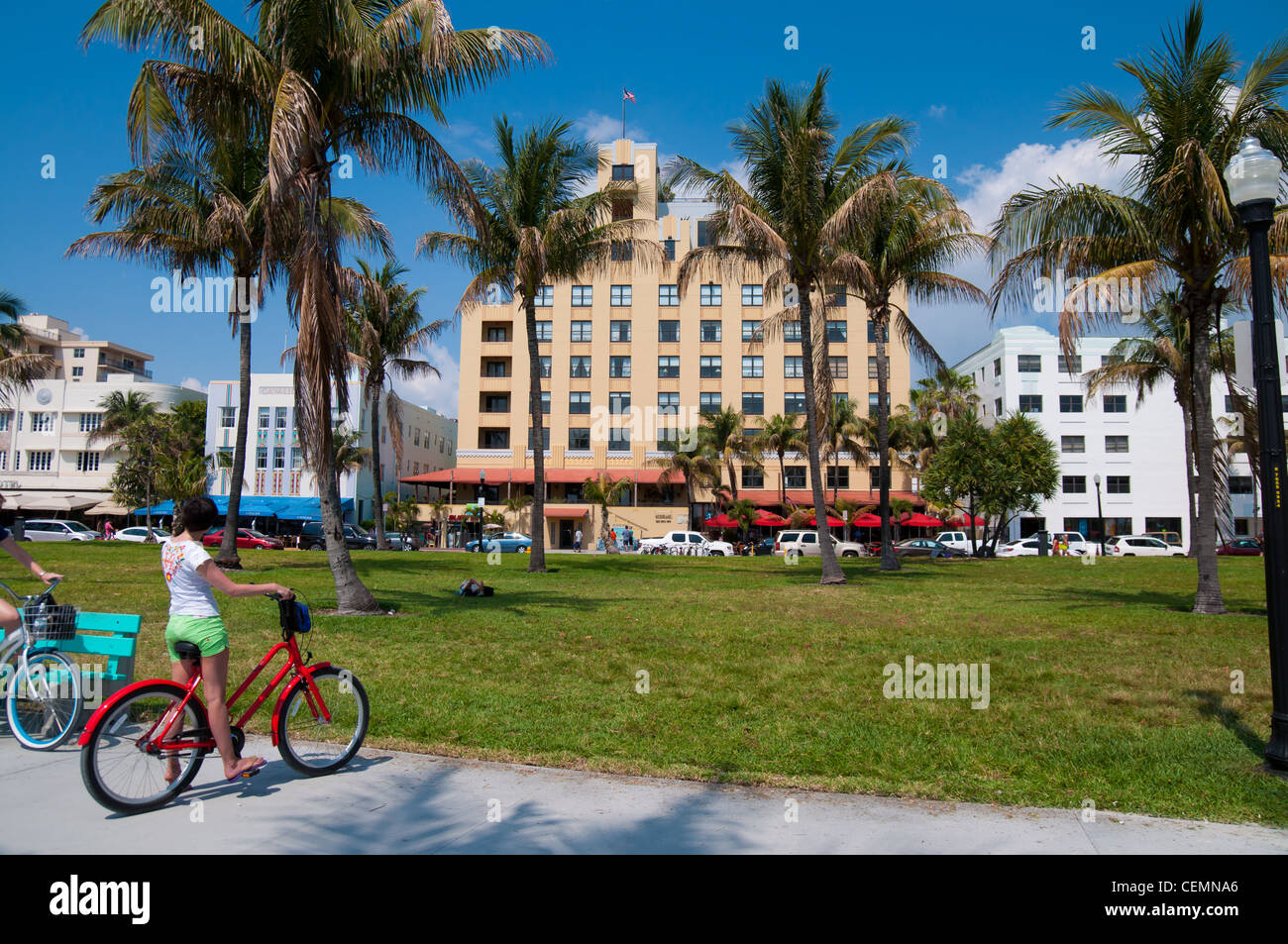 Miami girl hi-res stock photography and images - Alamy