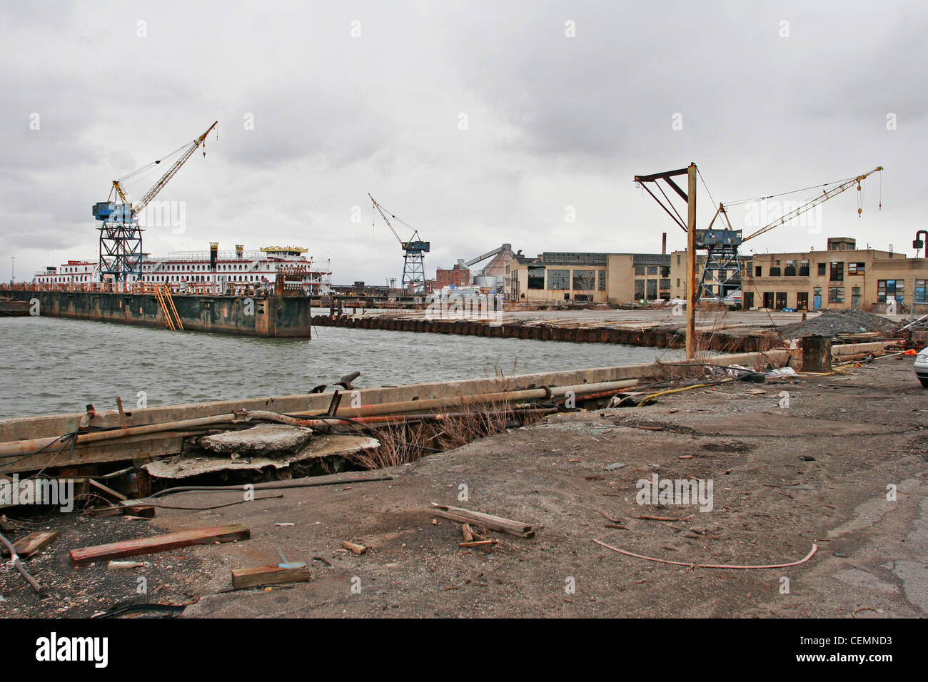 New York Shipyard before the IKEA store Brooklyn NY empty dry dock ...