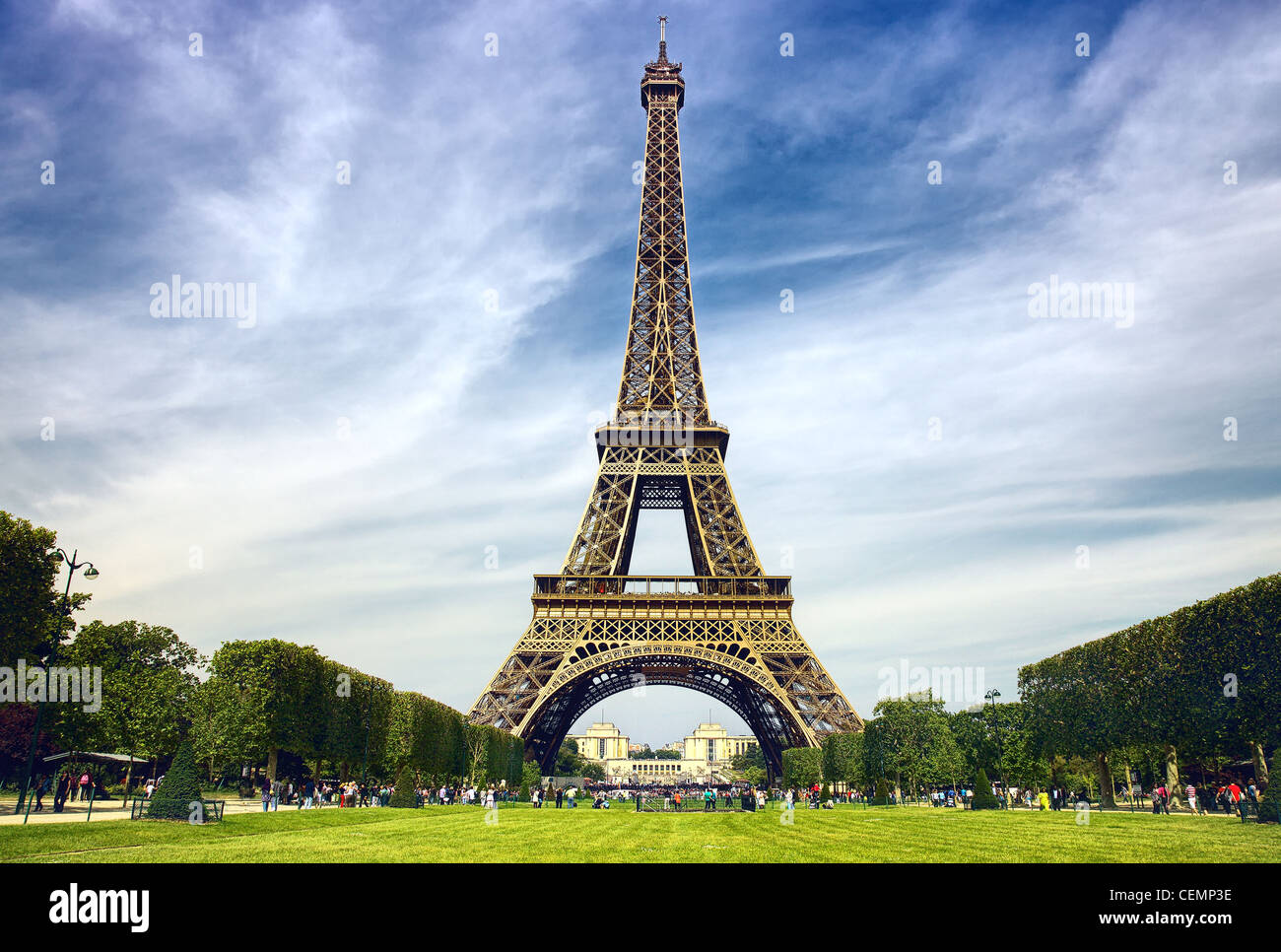 Beautiful photo of the Eiffel tower in Paris Stock Photo - Alamy