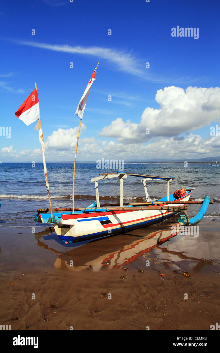 boat on the beach Stock Photo - Alamy
