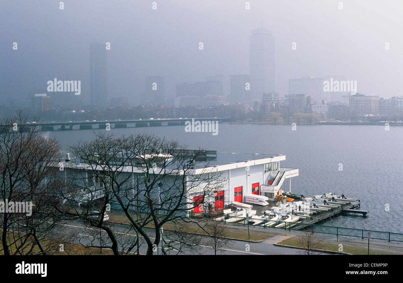 MIT's Pierce Boathouse and Boston's Back Bay Stock Photo - Alamy
