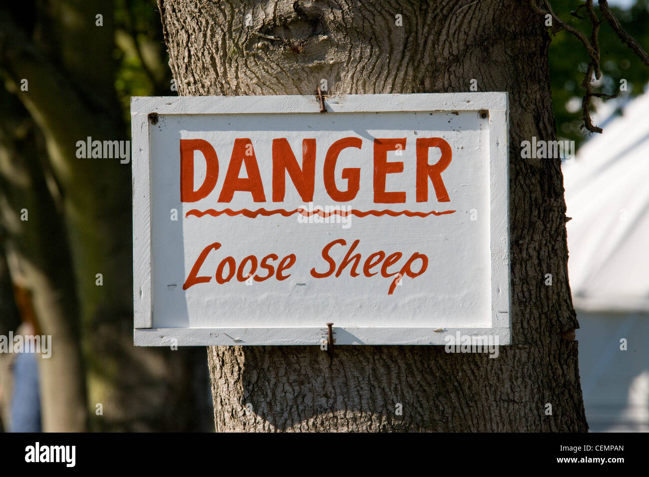 Warning sign sheep hi-res stock photography and images - Alamy
