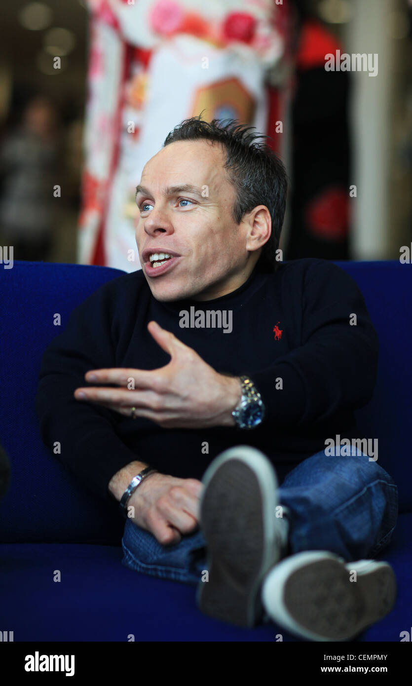 Warwick Davis Star Wars High Resolution Stock Photography and Images ...