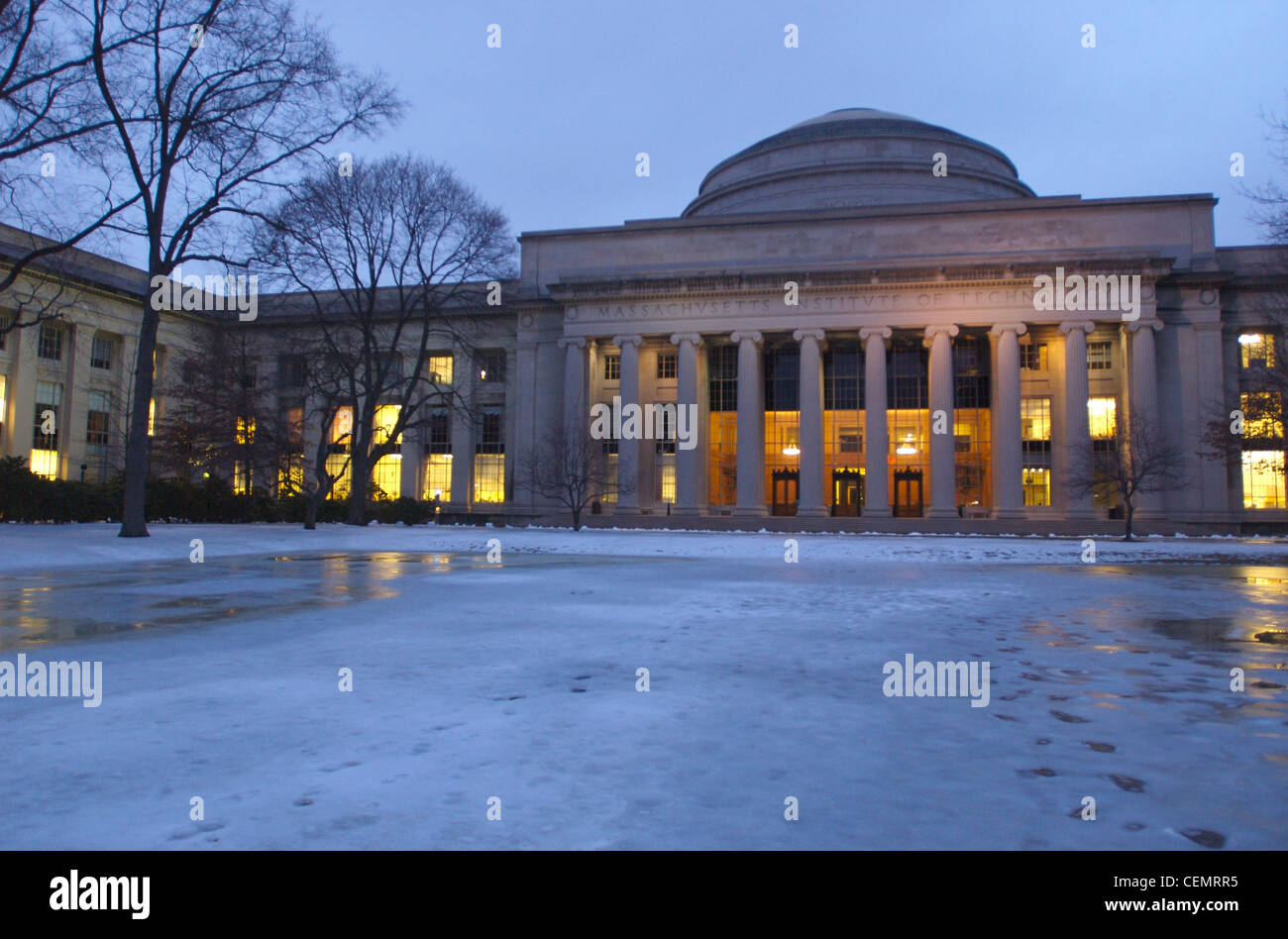 MIT Killian Court in Winter with Ice Stock Photo - Alamy
