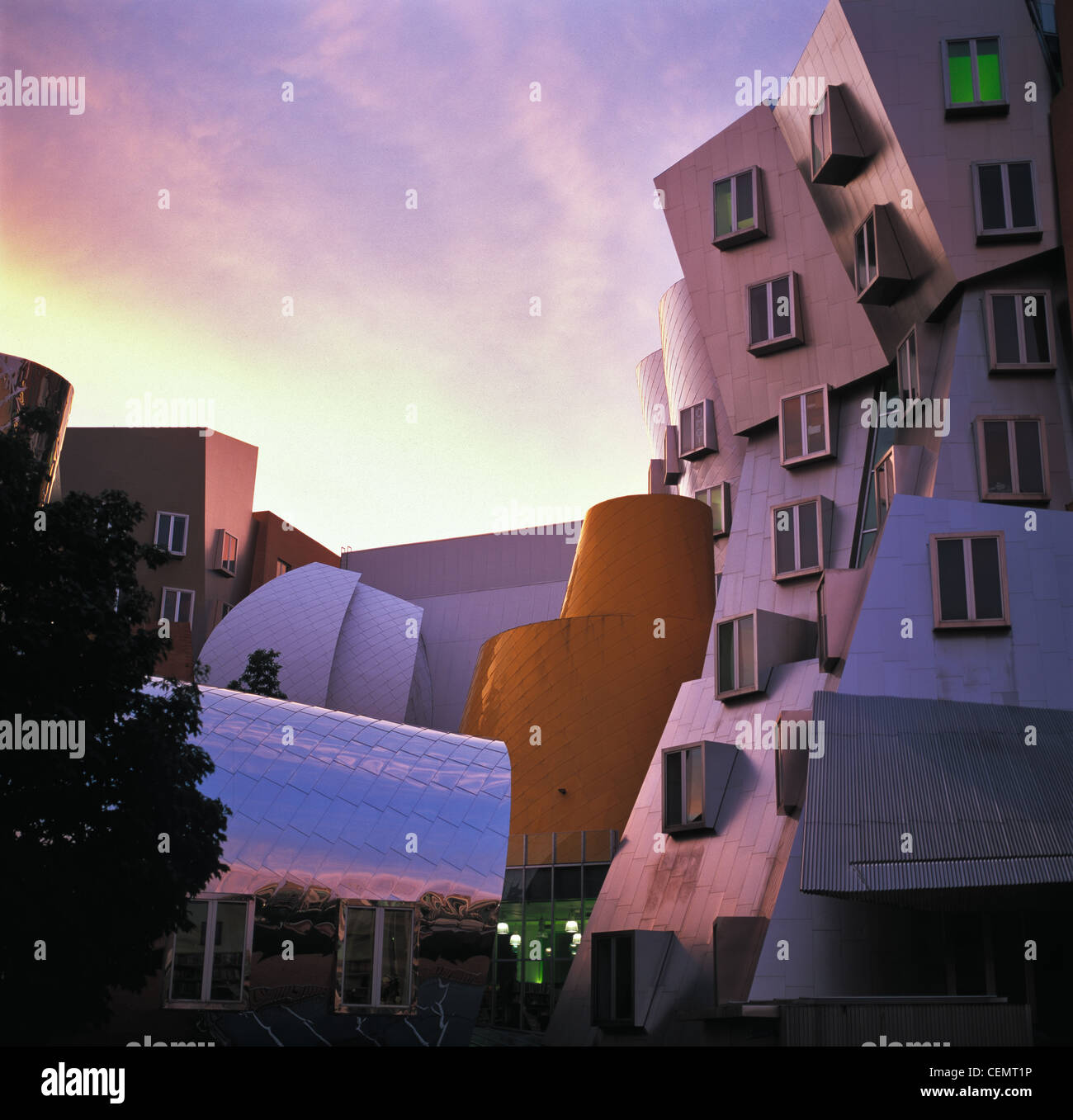 The Frank Gehry-designed Ray and Maria Stata Center on the campus of ...