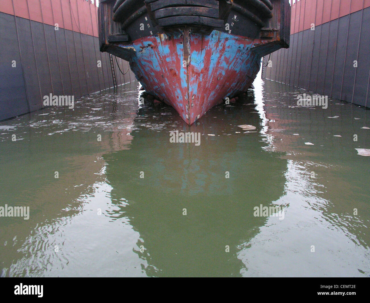 tug boat repair Stock Photo - Alamy