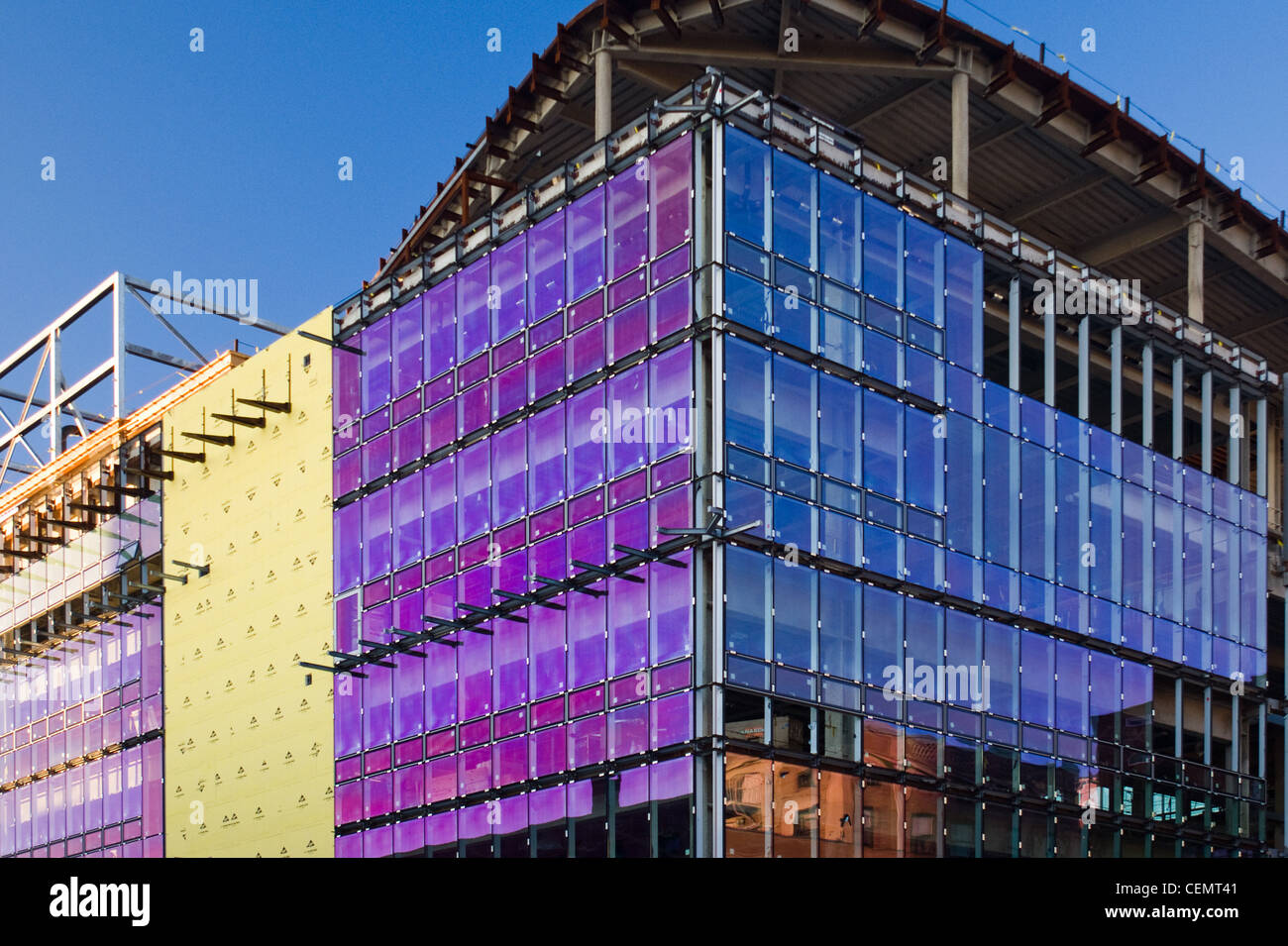 Mit media lab building e14 hi-res stock photography and images - Alamy