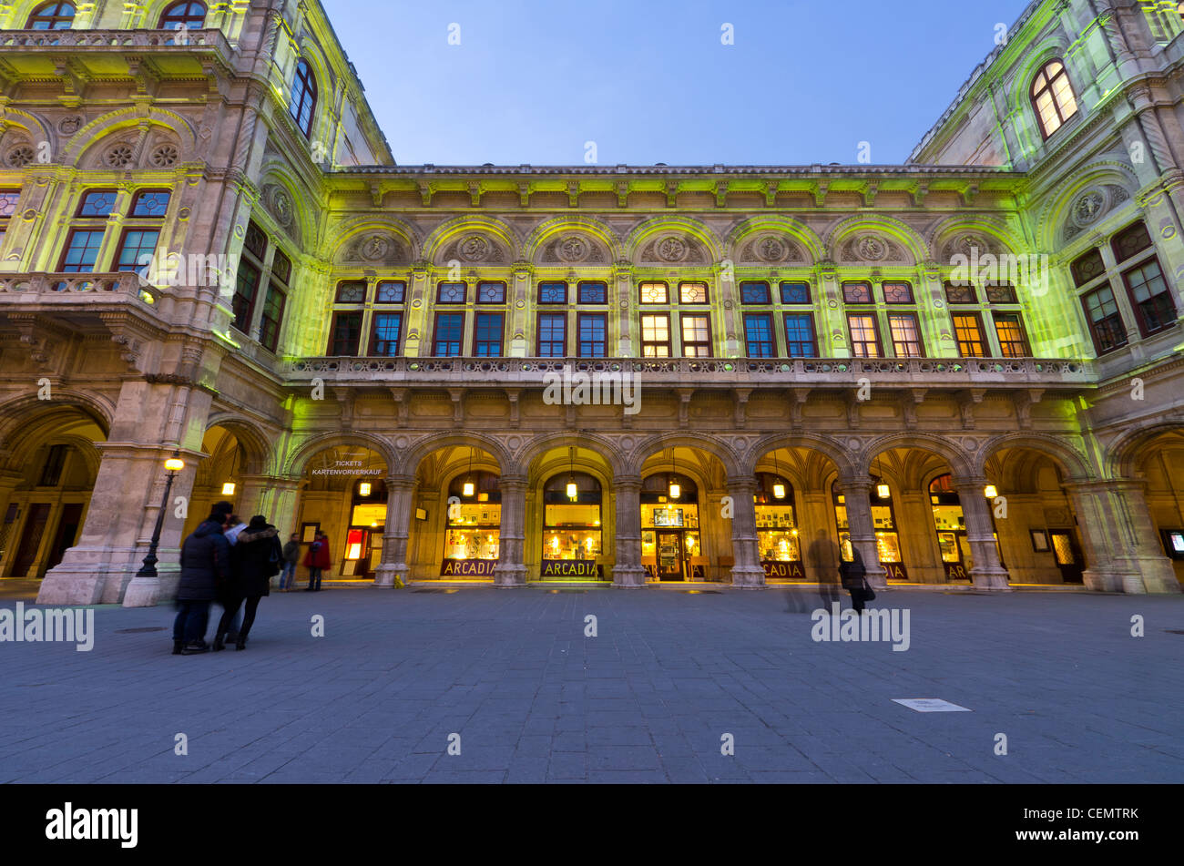 State Opera House, Vienna, Austria Stock Photo - Alamy
