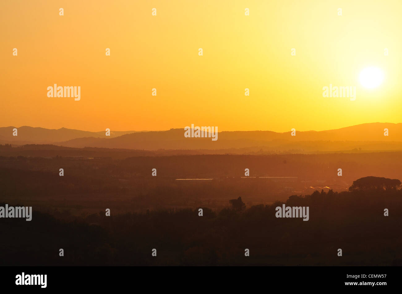 Beautiful sun rise hi-res stock photography and images - Alamy
