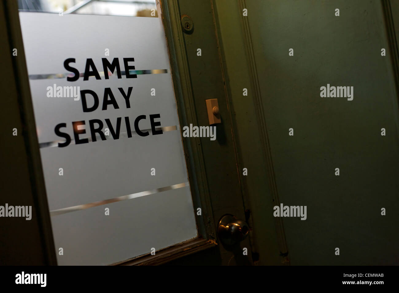 Same day hi-res stock photography and images - Alamy