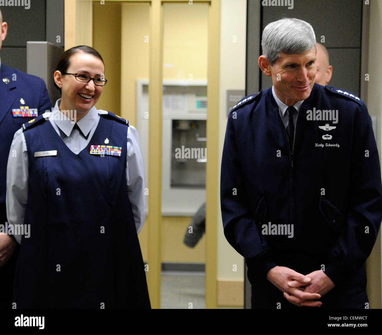 Csaf general schwartz usaf 673d medical group hi-res stock photography ...