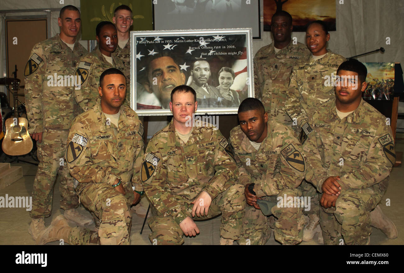 Soldiers from Headquarters Support Company, 615th Aviation Support ...