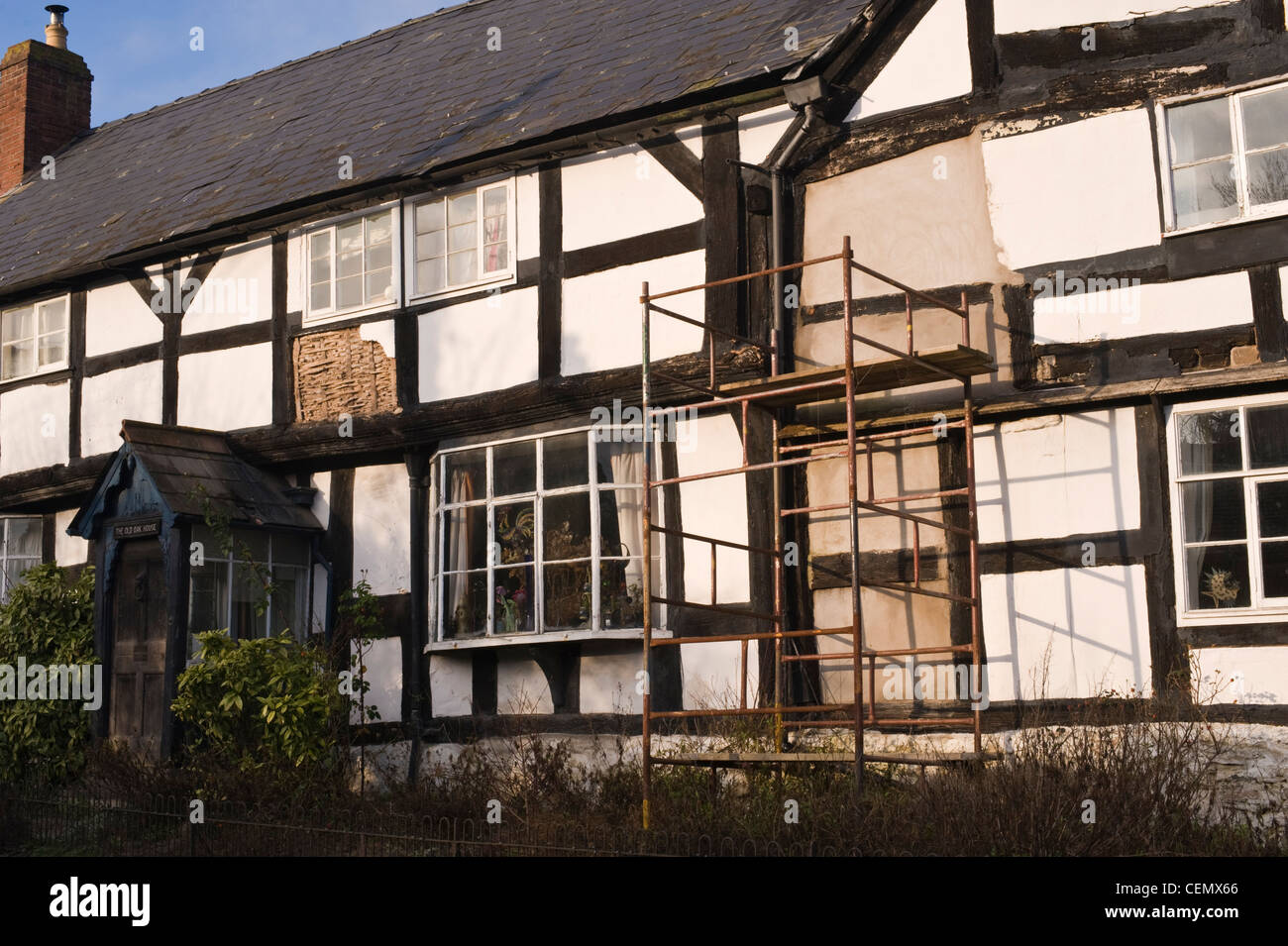 House being repaired hi-res stock photography and images - Alamy