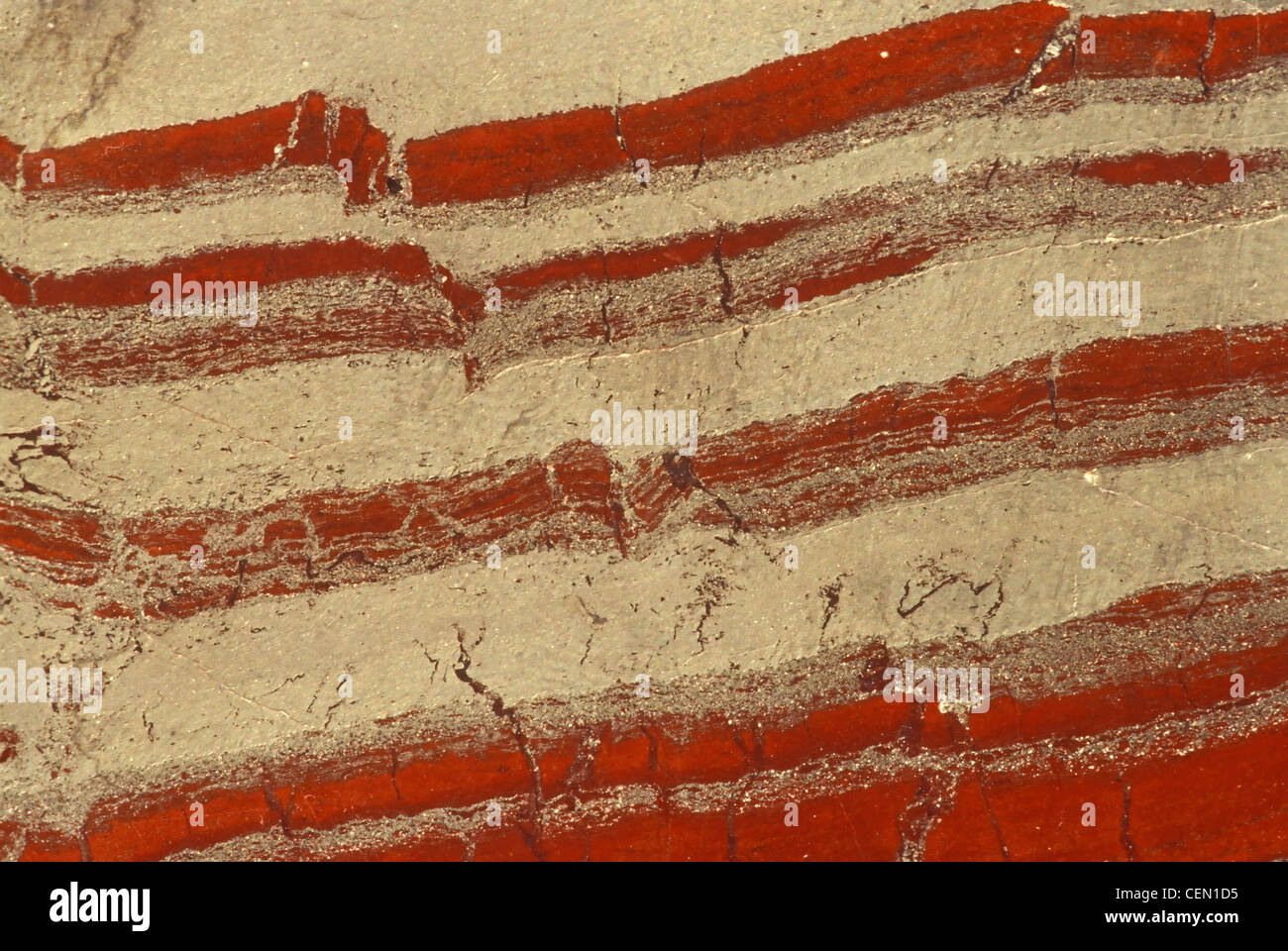 Iron crystal structure hi-res stock photography and images - Alamy