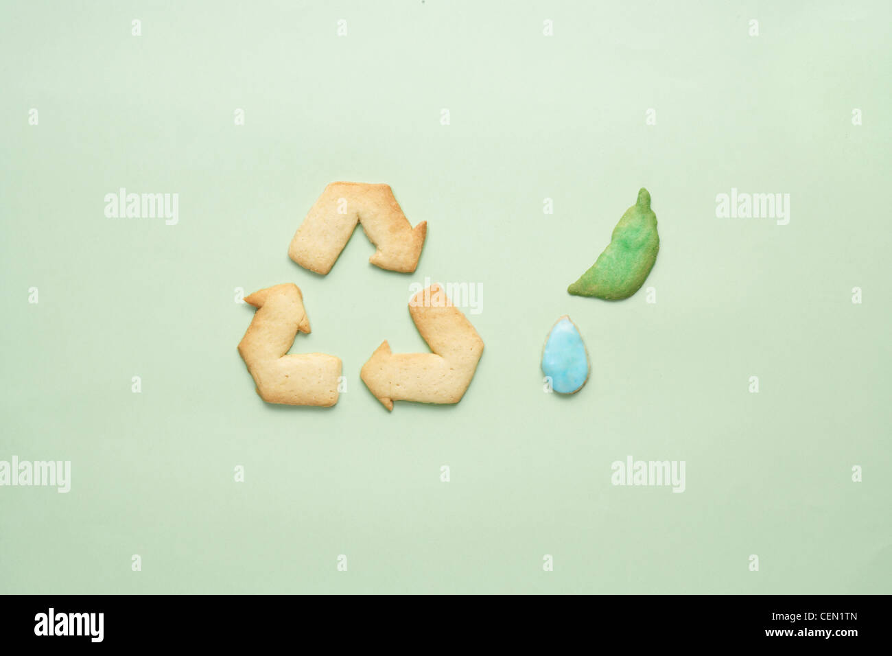 Cookies of recycling symbol, leaf and dew drop Stock Photo - Alamy