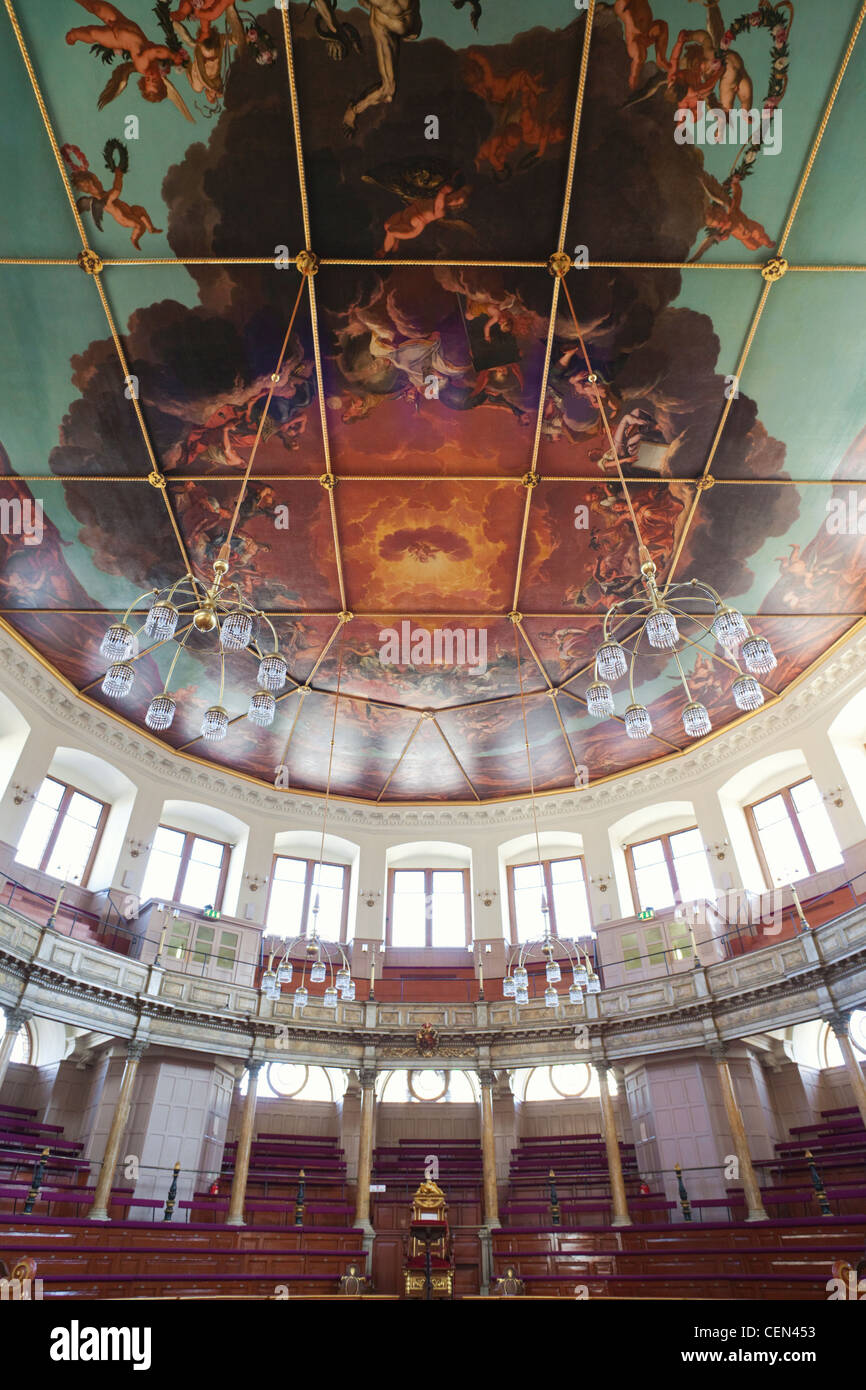 Interior of sheldonian theatre hi-res stock photography and images - Alamy