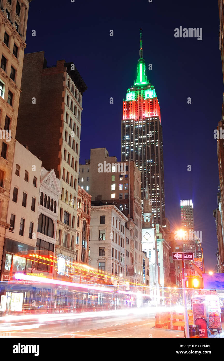 Empire State Building and street Stock Photo - Alamy