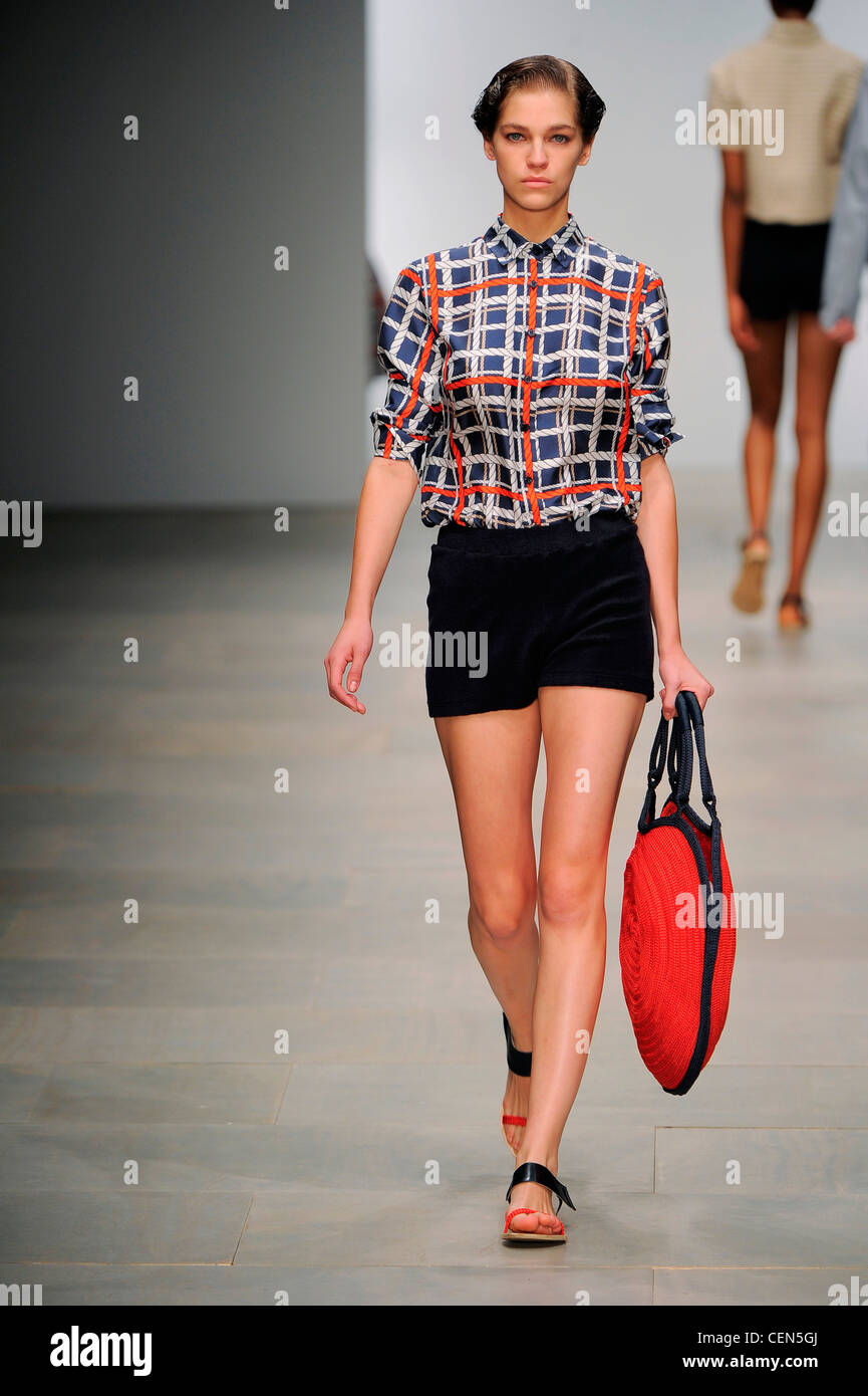DAKS London Ready to WearSpringSummer 2012 Stock Photo - Alamy