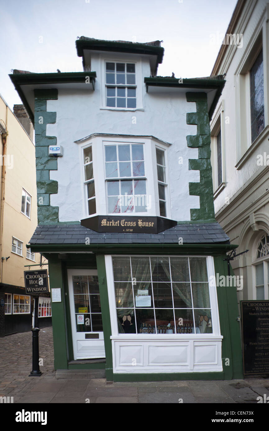 England, Berkshire, Windsor, The Crooked House Tea Shop Stock Photo - Alamy