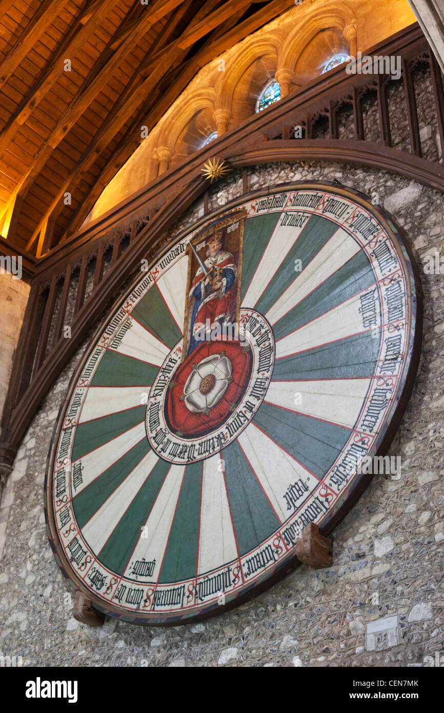 King arthur and the round table hi-res stock photography and images - Alamy