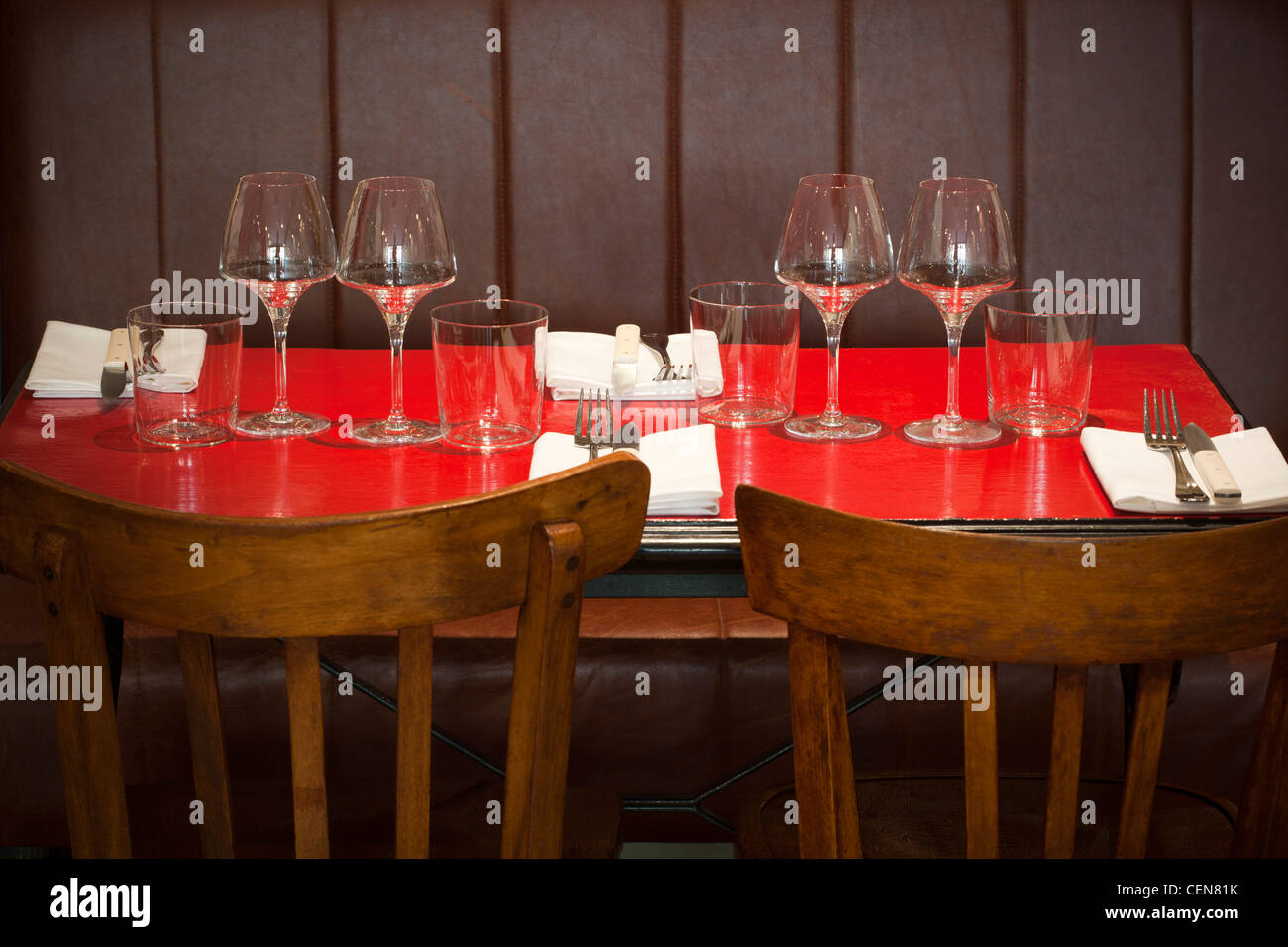 Soif restaurant and london hi-res stock photography and images - Alamy