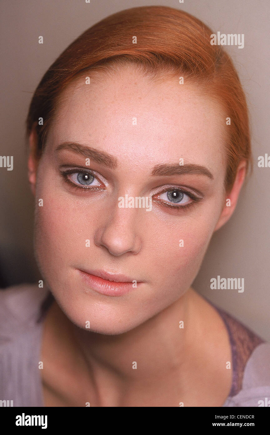 Givenchy paris ready wear autumn hi-res stock photography and images ...