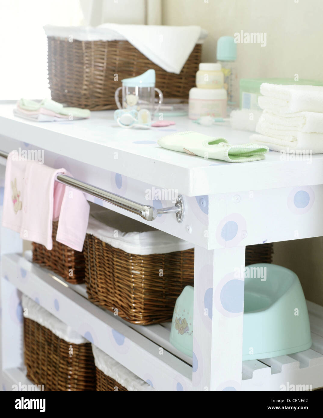 Ideas with a workbench Painted white with pink and blue spots used as a ...