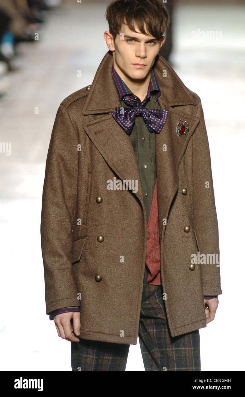 Raf Simons Paris Menswear Ready to Wear Autumn Winter Brown coat Stock ...