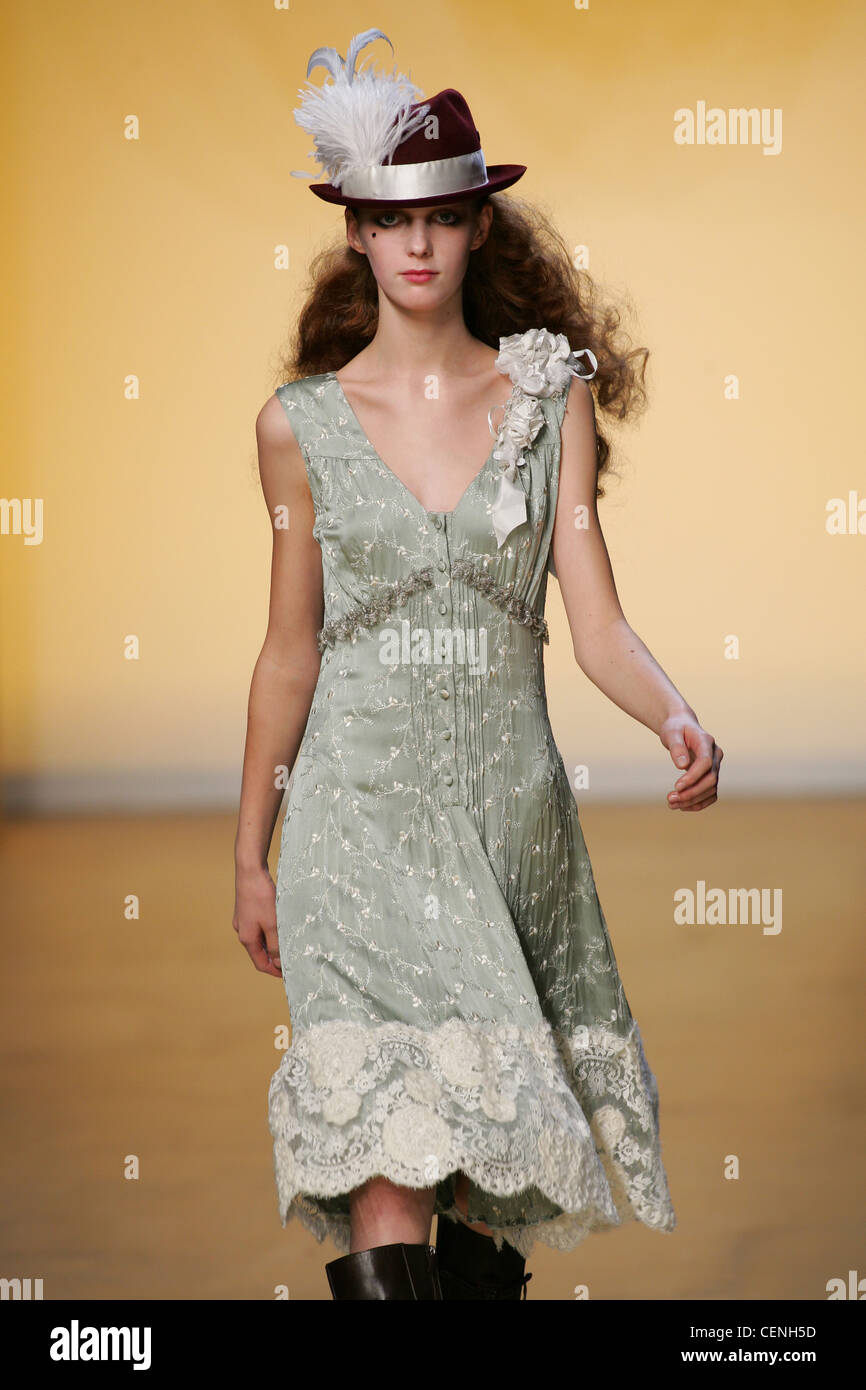 6 embroidered hi-res stock photography and images - Alamy