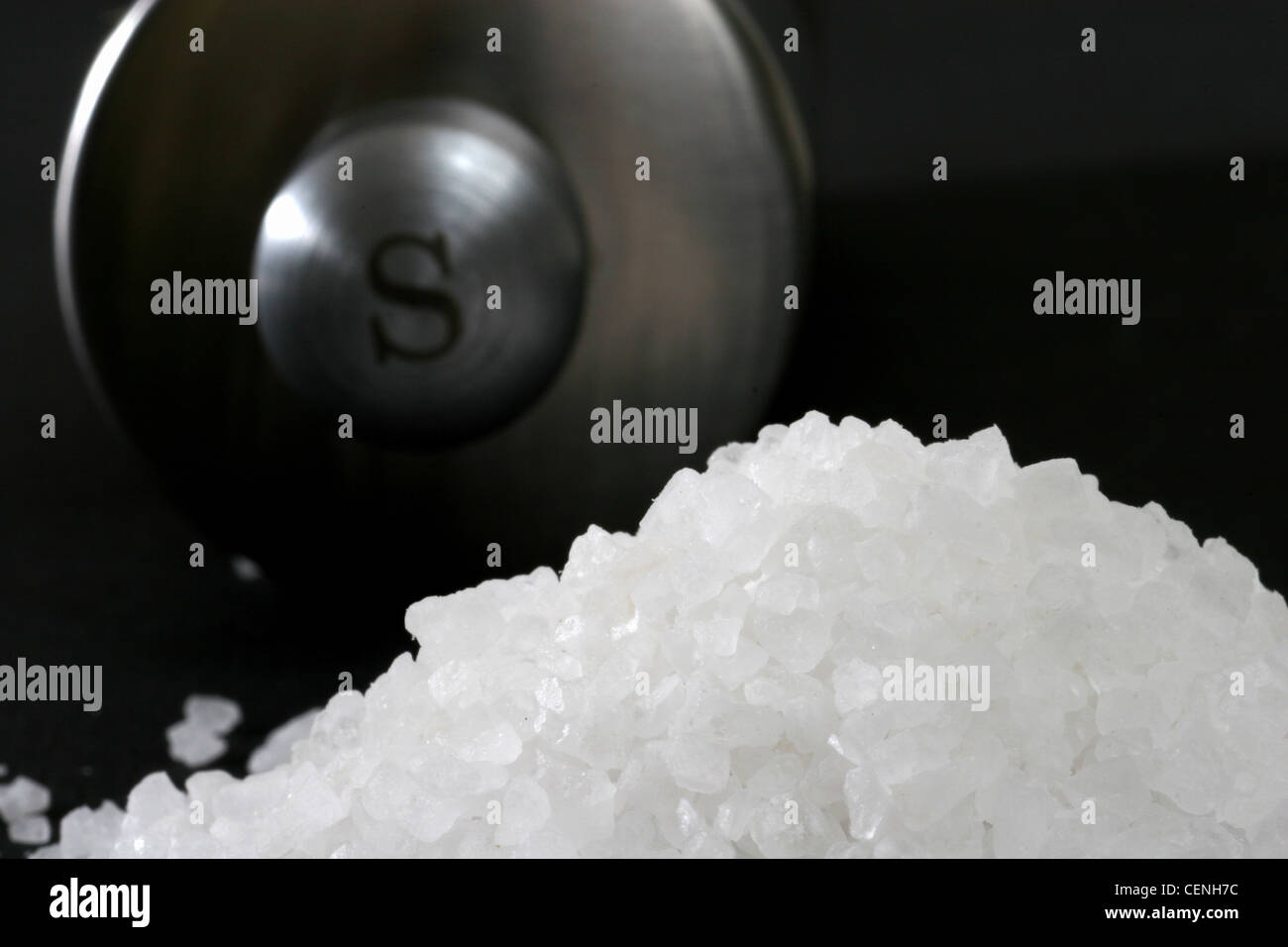 Small pile coarse salt hi-res stock photography and images - Alamy
