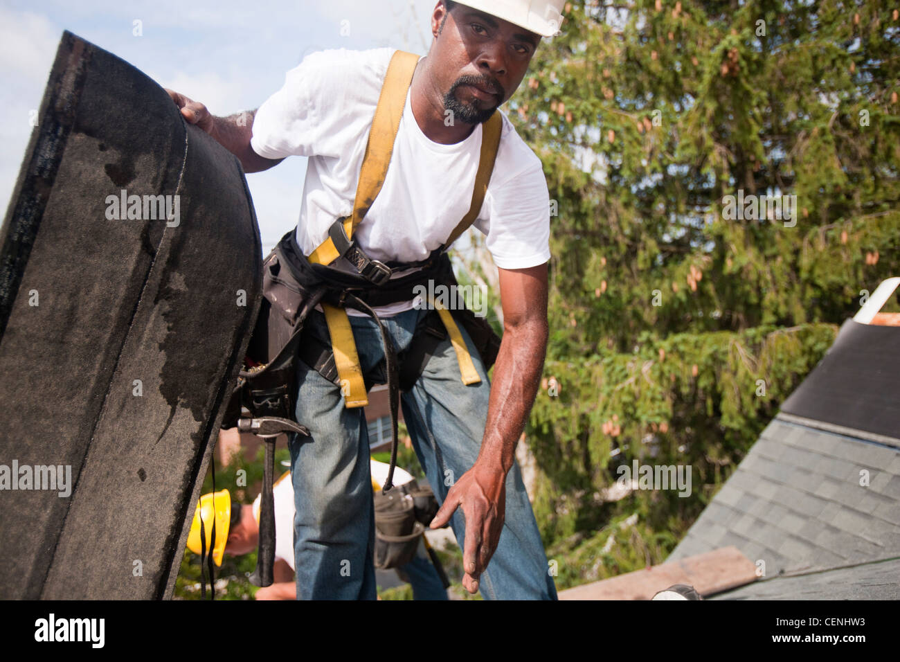 Roof Laying Stock Photos & Roof Laying Stock Images - Alamy