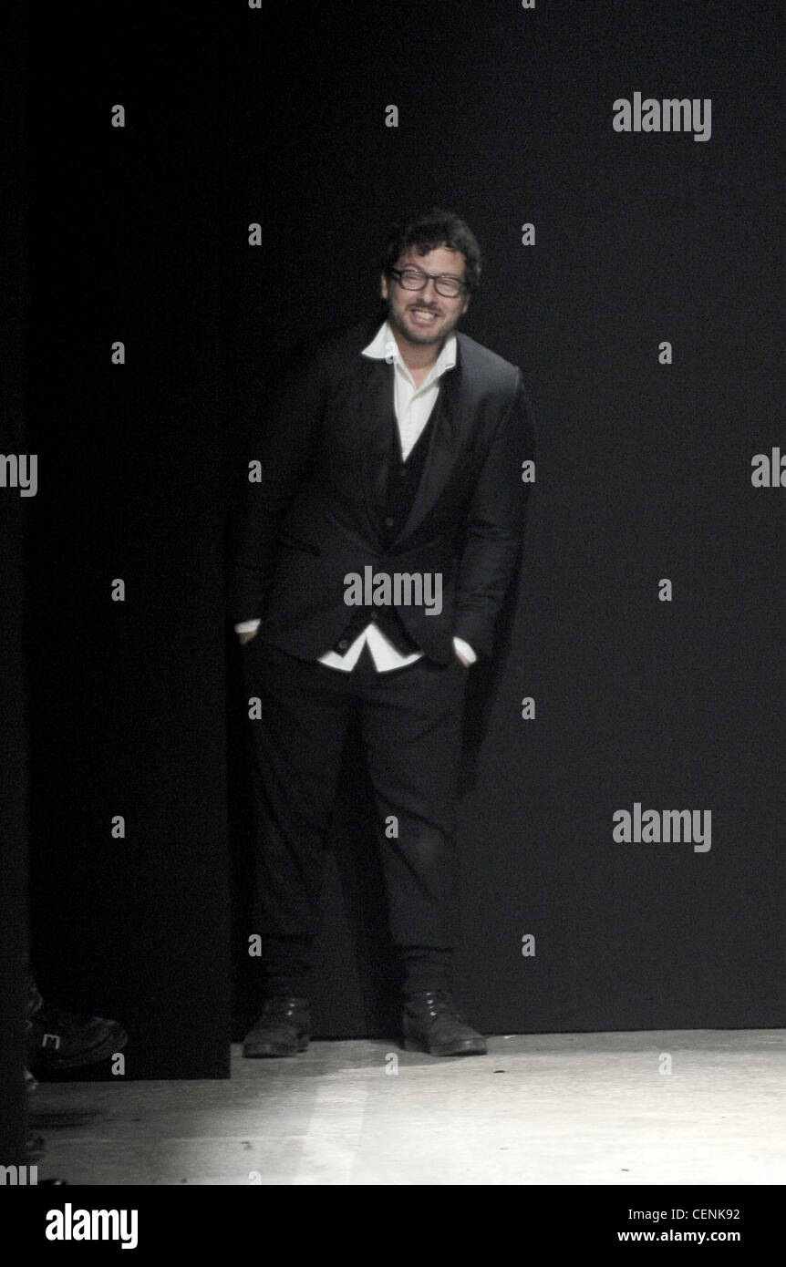 Tim Hamilton Paris Ready to Wear Menswear Autumn Winter Fashion ...