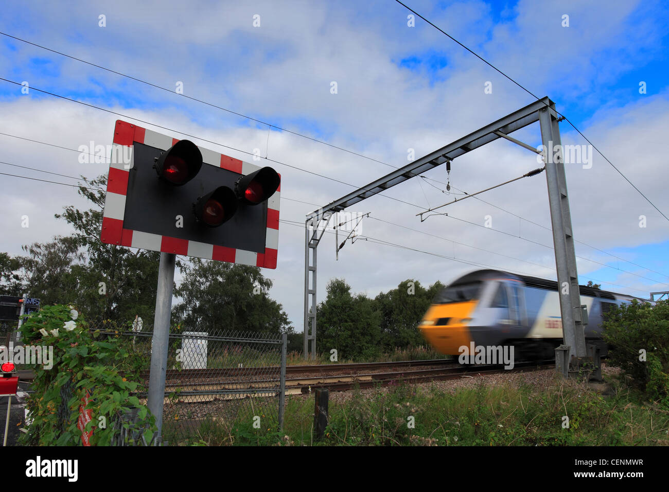Level crossing without barrier hi-res stock photography and images - Alamy
