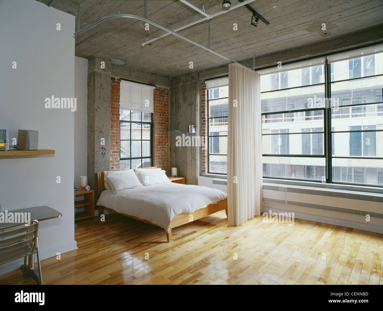 Renovated factory loft building hi-res stock photography and images - Alamy