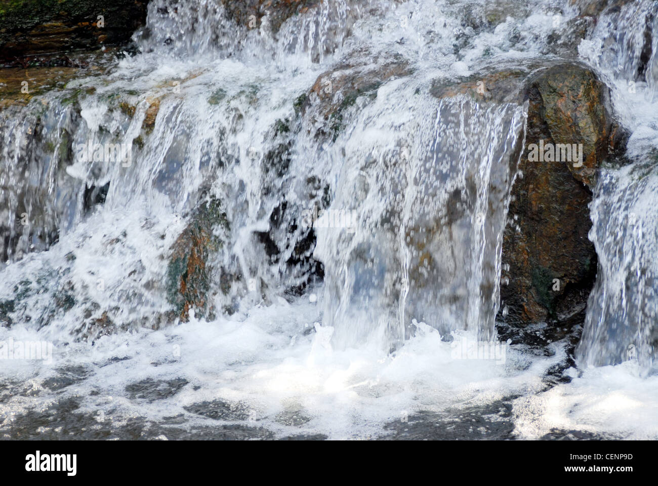 Waterfall in holland park london hi-res stock photography and images ...