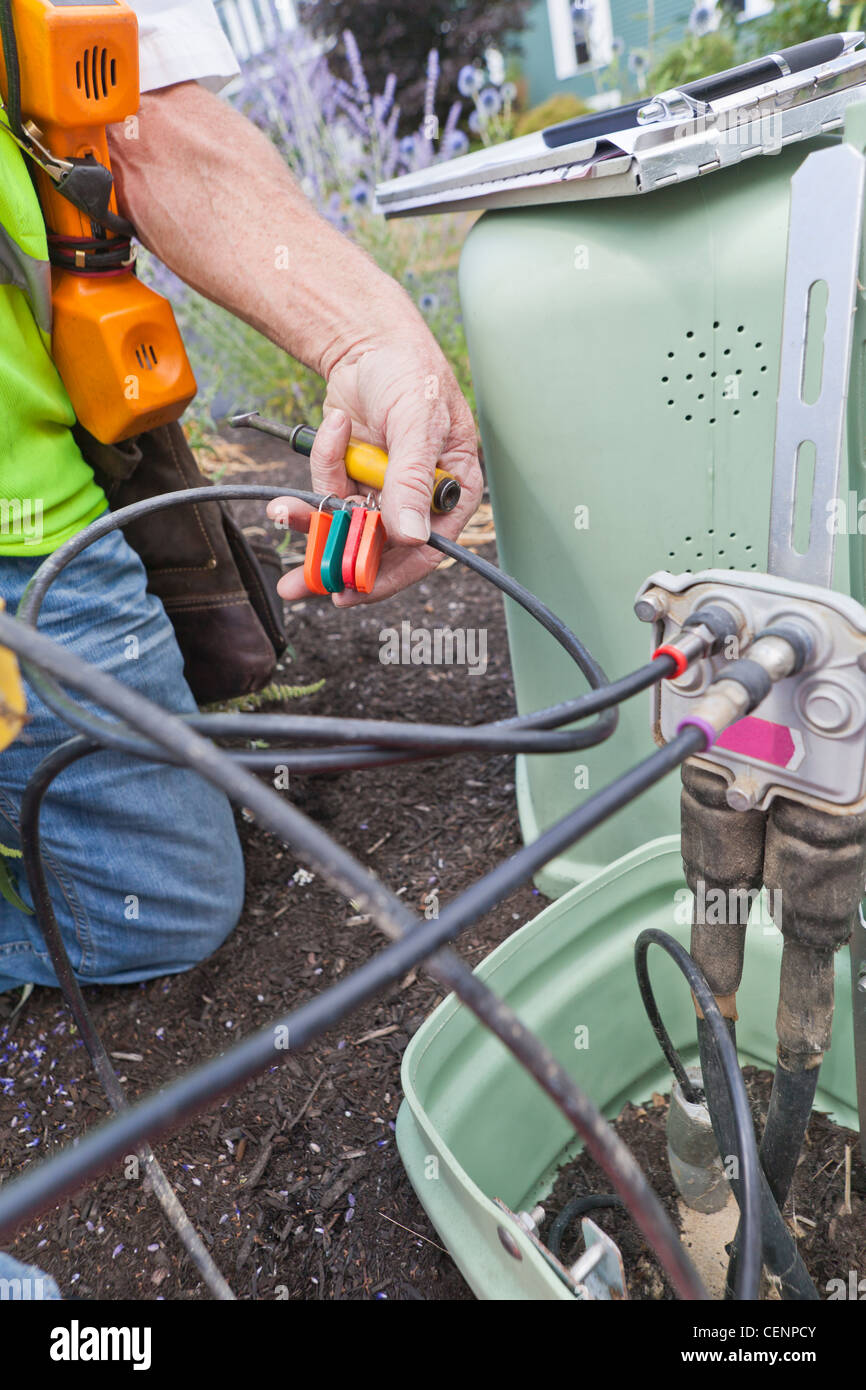 Reading cable hi-res stock photography and images - Alamy